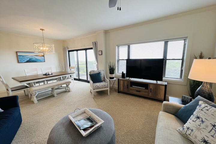 Renovated Beach Front Condo In Amenity-filled Duneridge - Wrightsville Beach, NC