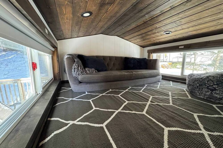 Lily`s Little Lodge - Tiny Home - Blairmore