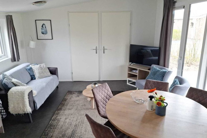 Chalet Gelegen Aan Het Water Met Terras - Enkhuizen