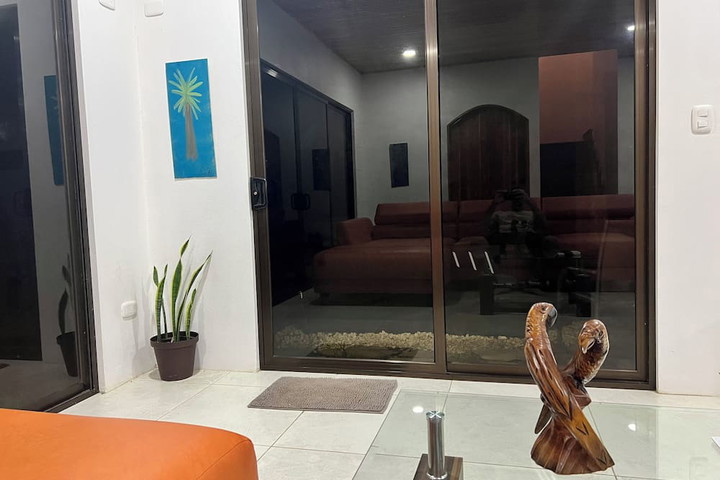 Enchanting 3-bedroom Mountain Chalet Wifi Ac. . Beautiful Sunset Views Hot Tub! - San José