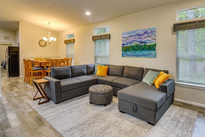 Hoodsport Vacation Rental W/ Private Lake Access! - Hoodsport, WA