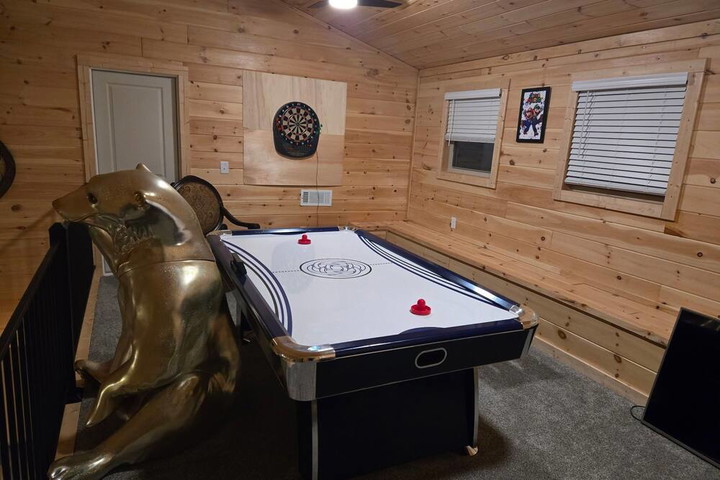 New Chic Cabin In Talking Rock Creek Subdivision - Georgia, GA
