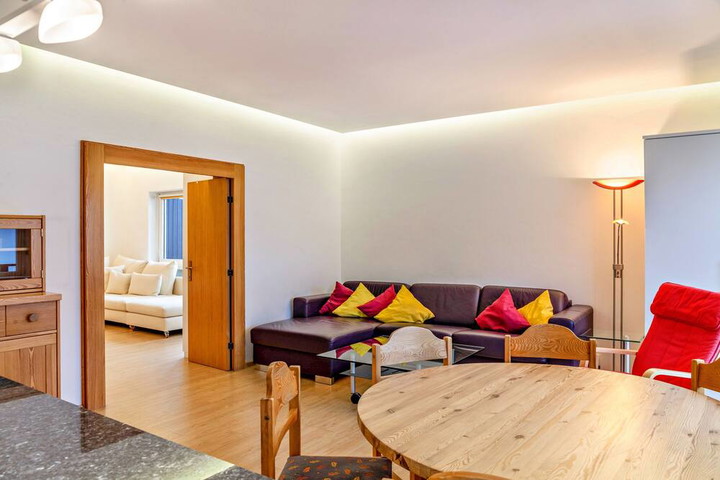 Ferienwohnung "Haus Excelsior Top 14" Mit Bergblick, Gemeinsamer Sauna & Wlan - Innsbruck