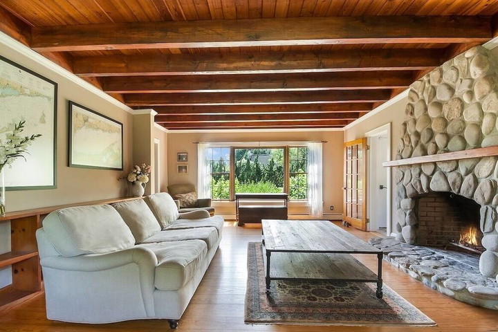 Montauk Family Gem: Hottub, Pro Kitchen, Fireplace - Montauk, NY