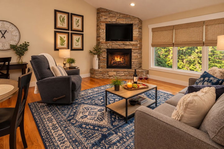 Asheville Cottages ....アシュビル、ノースカロライナ州のロマンチックで豪華なコテージ - アシュビル, NC
