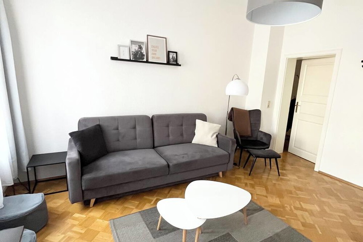 Stillvolles 3r Apartment Mit Balkon - Leipzig