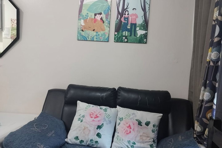 Luxurious City Getaway In Quezon City - Private Condo For Rent - Manila