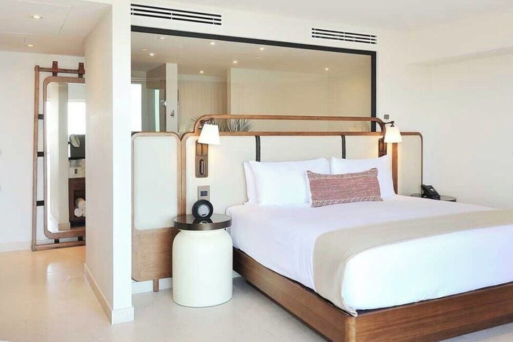 2 Bedroom Lands End Suite With Hot Tub & Sprawling Balcony W/amazing Ocean View - Cabo San Lucas
