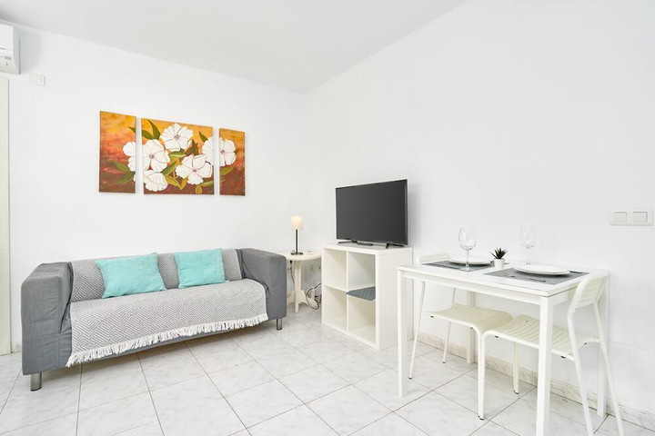 Apartment 'N4' With Shared Pool, Wi-fi And Air Conditioning - Nerja