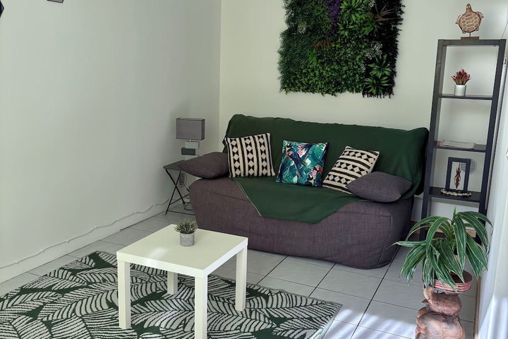 Nouméa  1-bedroom Garden & A/c, Near Beaches - Nouméa