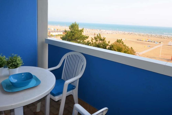 Moderno Appartamento Vicino Alle Onde - Bibione