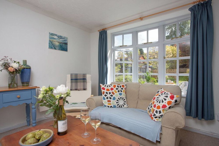Orchard Cottage - One Bedroom Apartment, Sleeps 2 - Sidmouth