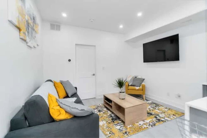 Luxury New Condo By Niagara Falls - Niagara Falls, NY