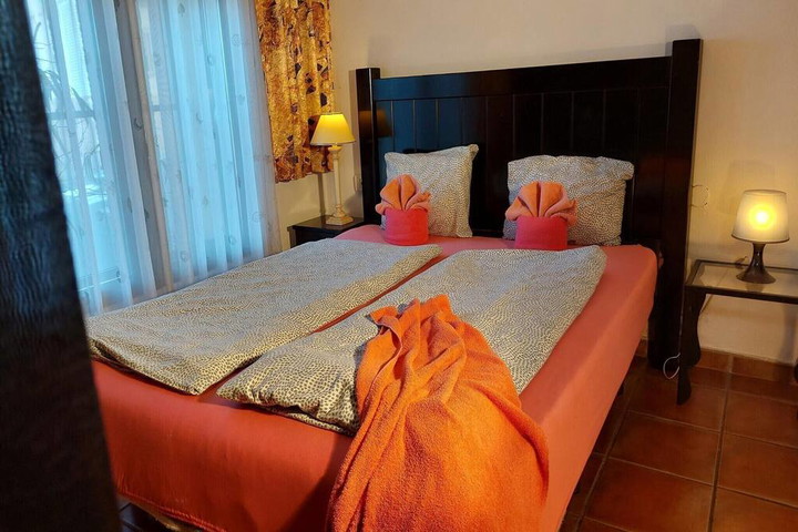 Casa Adosada Independiente Solo Para Adultos - Tenerife