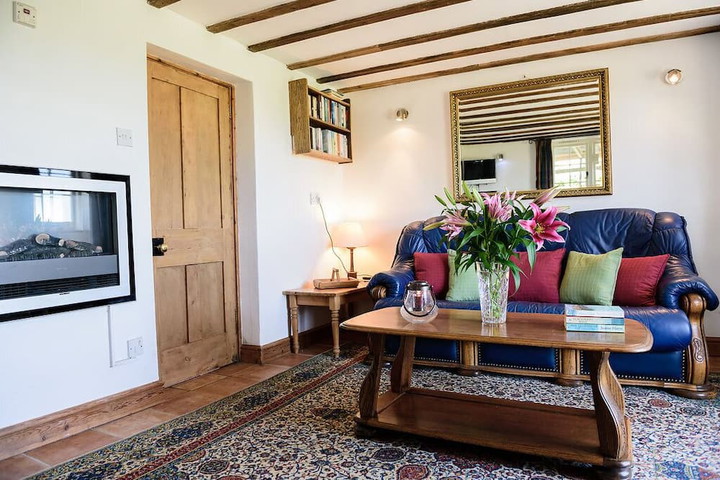 The Stable Cottage Is Situated In An Idyllic Rural Location Near Woodchurch. - Tenterden