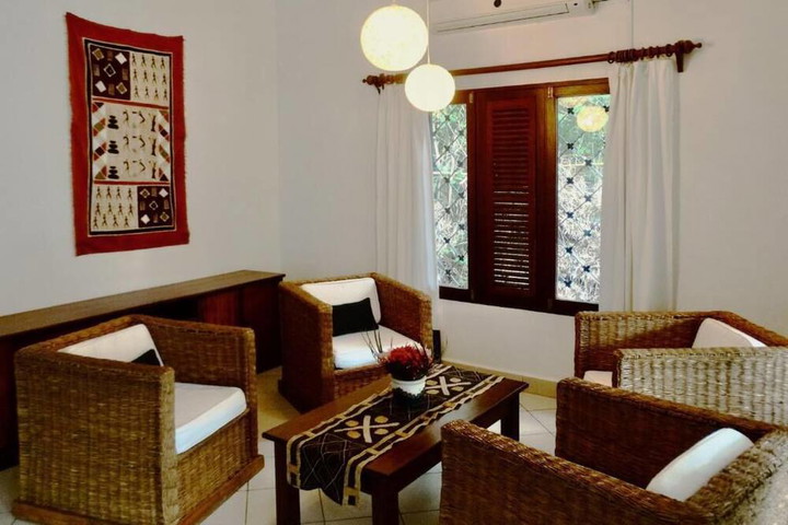 5 Minutes Walk To The Beach, At The Center Of Diani, 1 & 2 Bedroomed Cottages - Diani Beach
