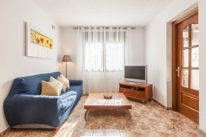 Holiday Home "Villa Julia" With Private Terrace, Wi-fi And Air Conditioning - Rubí