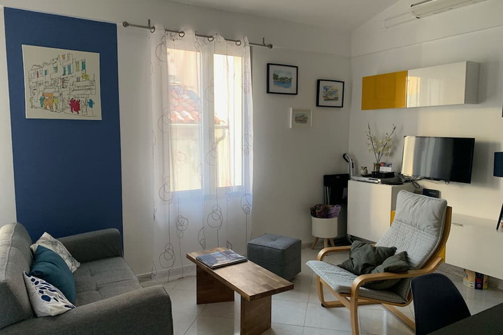 Cómodo Apartamento En El Pueblo - Cassis