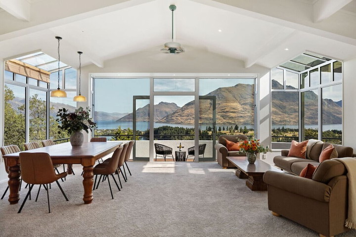 Annas Haus | Iconic Views W/ Great Outdoor Living - Queenstown