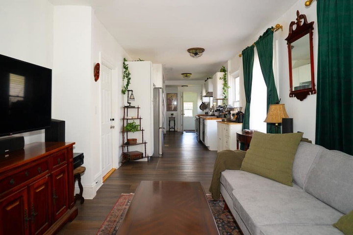 Walk To Federal Hill Eats - Yard, 2br 2ba - Providence, RI