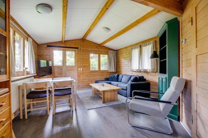 Ideal For Nature Lovers And Families - Epe