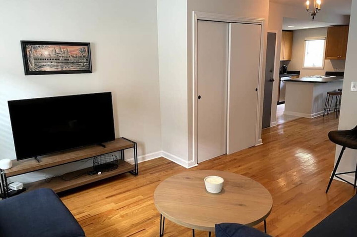 Lovely Two Bedroom Condo In South Boston - Beacon Hill - Boston