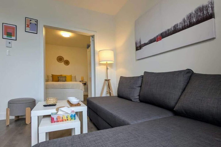 Modern Hochelaga Apt Near Metro & Free Street - Longueuil
