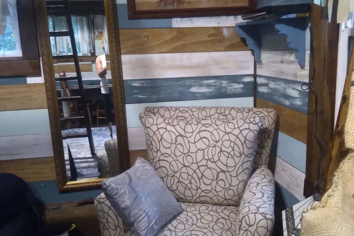 Sis's Treehouse Cozy & Charming Located Within Forests On 26 Acres Morgantown Wv -