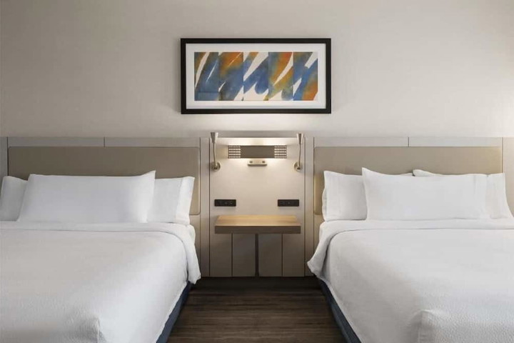 3 Units Stay | Queen Beds | Available Common Areas & Breakfast Included - Albuquerque, NM