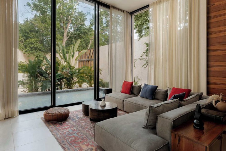 Luxury Villa W/ Wrap-around Pool & Rooftop Terrace - Tulum