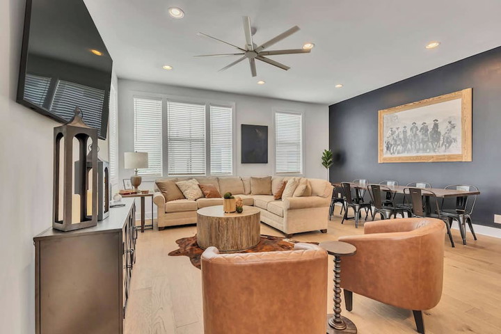 2 Luxe Side-by-side Downtown Homes Skyline Views - Brentwood, TN