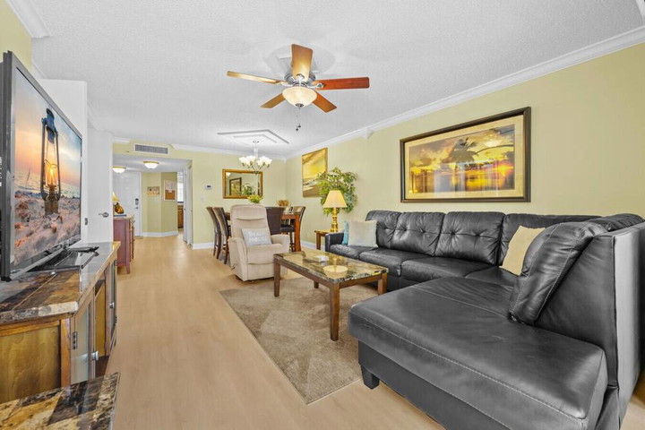 New Listing! Ground Floor Vista Verde East Pond - St. Petersburg, FL