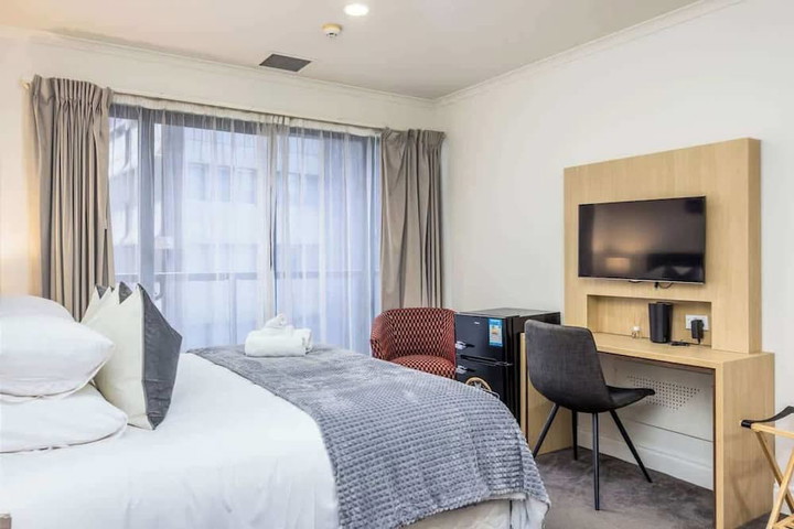 Highrise Studio W Ac, Pool And Gym In Auckland Cbd - Auckland