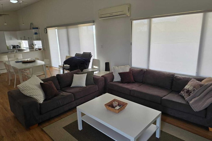 Harry's Place: 3  Br, 2  Ba House In Lancelin, Sleeps 8 - Lancelin