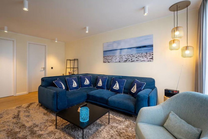 Ferienwohnung 'Blau Mit Müritzblick' Mit Blick Auf Den See, Gemeinschaftspool Und Wi-fi - Waren (Müritz)