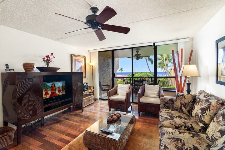 ️Ocean Views, Walk To Kona Town, Pool & Ac - Kailua-Kona, HI