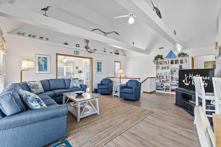 Ocean View Home With Private Hot Tub, Ocean View, Pool Access, W/d, And Wifi - Outer Banks, NC