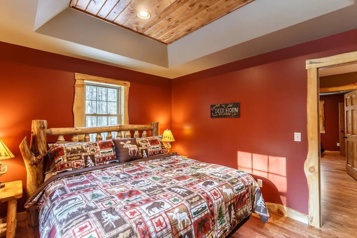 The Beautiful Whitetail Ridge-luxury 5br Cabin, Just Minutes From Downtown - Wisconsin Dells, WI