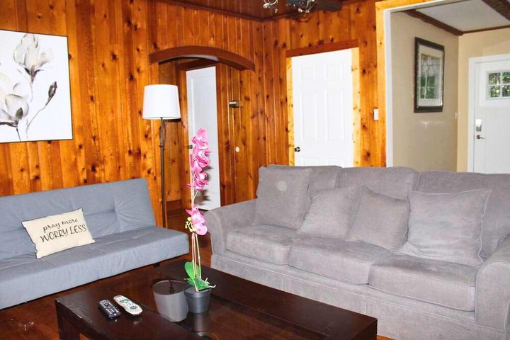 Rare River Views & Access, Cabin By Eden Islands - Port Jervis, NY
