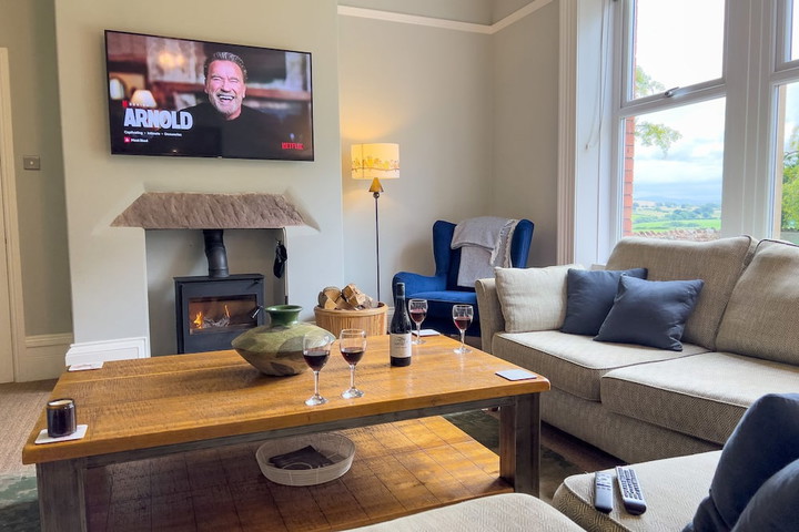 High House, Southwaite -  A Cottage That Sleeps 10 Guests  In 5 Bedrooms - Dumfries and Galloway