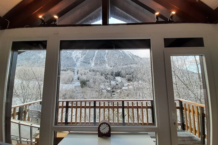 Chalet In Privéwoning Met Zwembad In Thollon Les Mémises In De Buurt Van Evian - Haute-Savoie