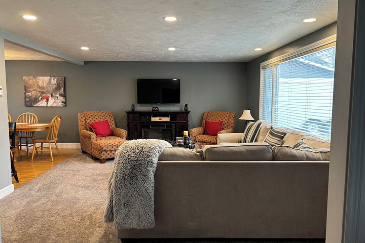 Cozy Yet Spacious - Kalispell, MT