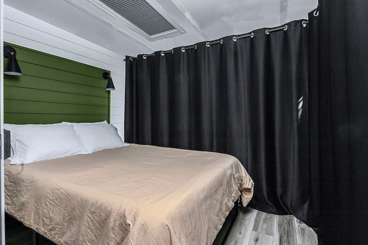 Earthy Pearl - 1 Bedroom Suite @ The Boise Depot - Boise, ID
