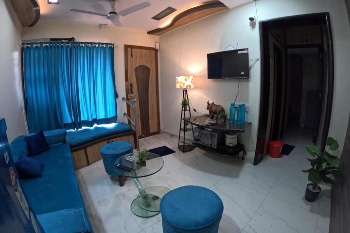 Cozy 1-bedroom Apartment In Wonderful Malad West With Ac Near Vivanta Hospital - Mumbai