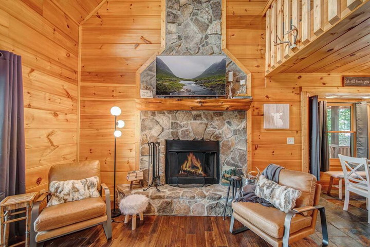 Gorgeous Cabin Mountain Views, Hot Tub And Games! - Mineral Bluff, GA