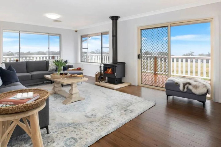 Hillside Farm  Rural Getaway On 100 Acres Of Sweeping Farmland - Bowral