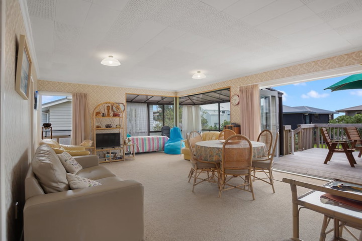 Great Affordable Family Bach Fully Self Contained - Whangamatā