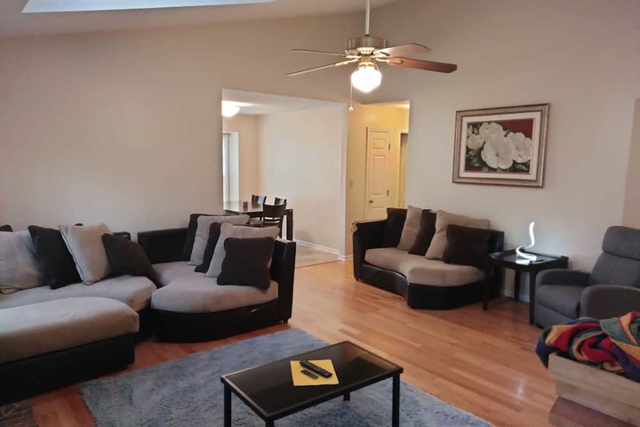 Forest Of Solitude/2 King Beds/grill/hammock/4br - Cary, NC