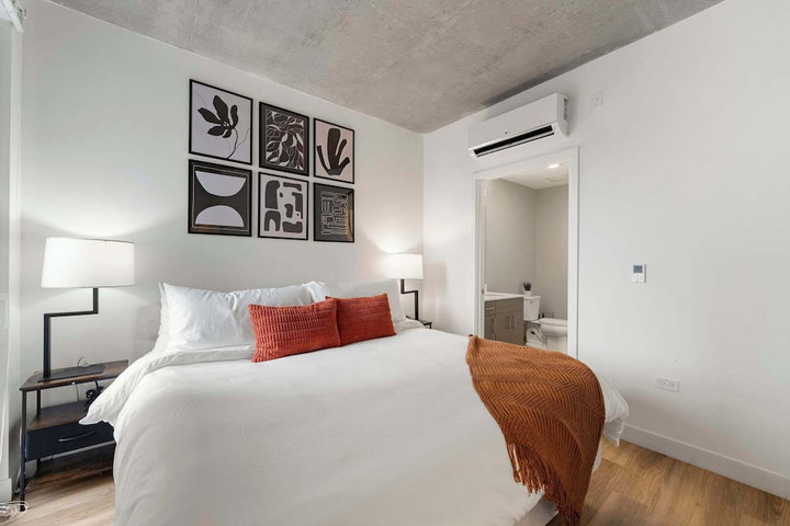 4br City Retreat, Great For Business & Family - Chicago, IL