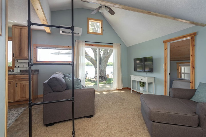 Cozy Lake Latoka Cabin With Loft - Alexandria, MN